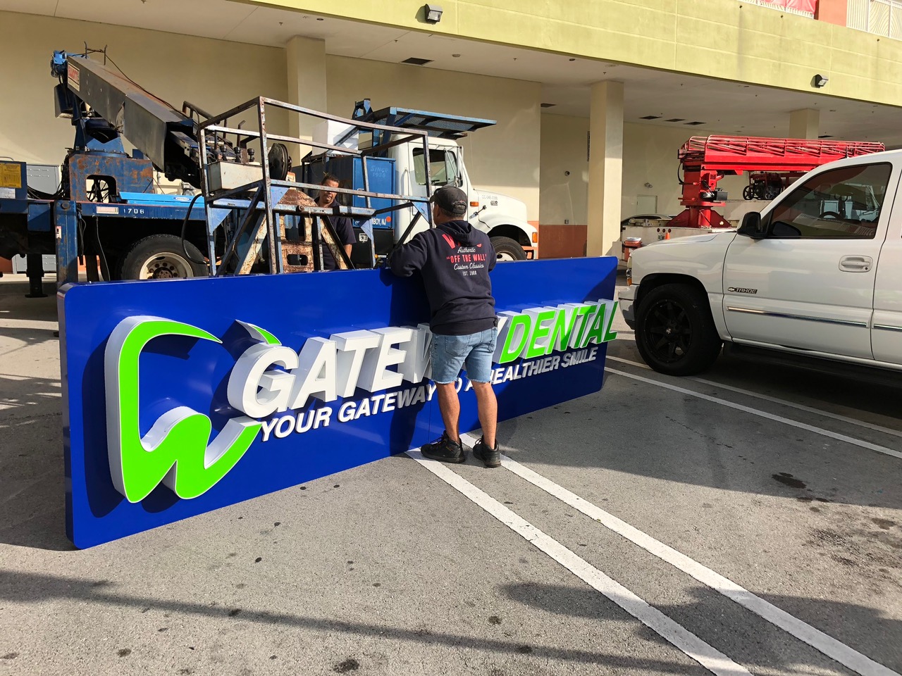 3D Storefront Signage - Custom Indoor & Outdoor Signs | Fantasea Media